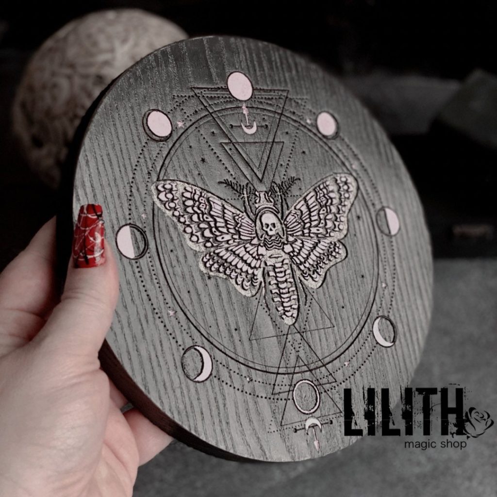 Death’s-Head Hawkmoth Wooden Pentacle - Lilith Magic Candles